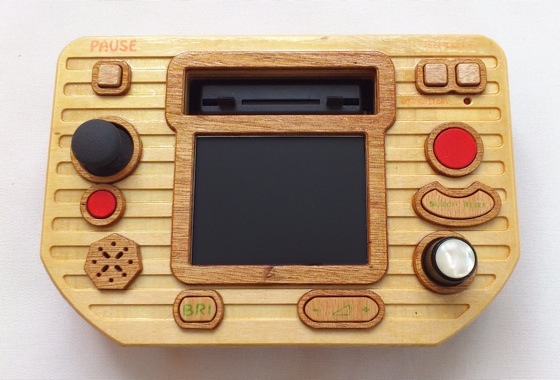 Woodgrain Atari 2600 - Nerd Crafting